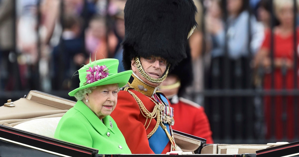 Queen Elizabeth II's birthday marked with huge celebration - CBS News