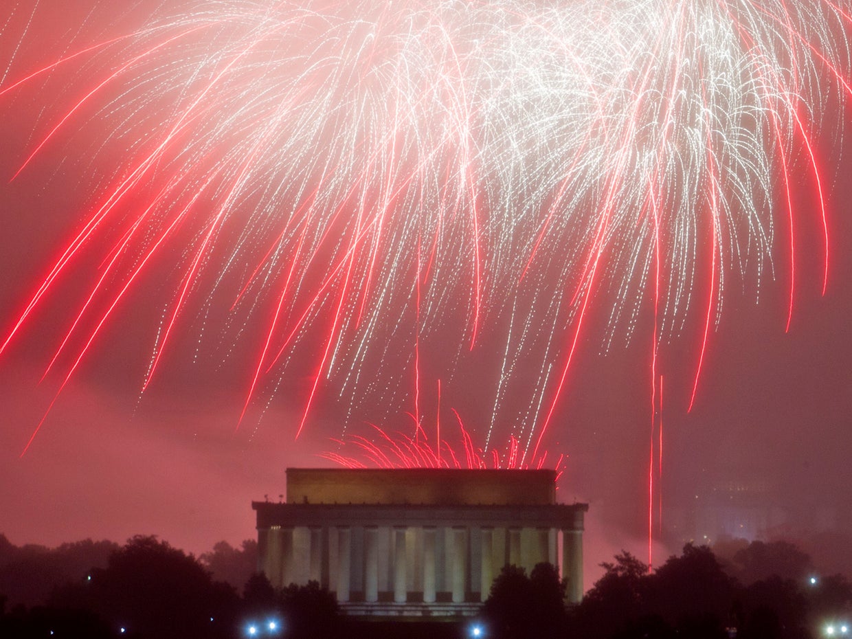 Americans revel in July 4th celebrations - CBS News