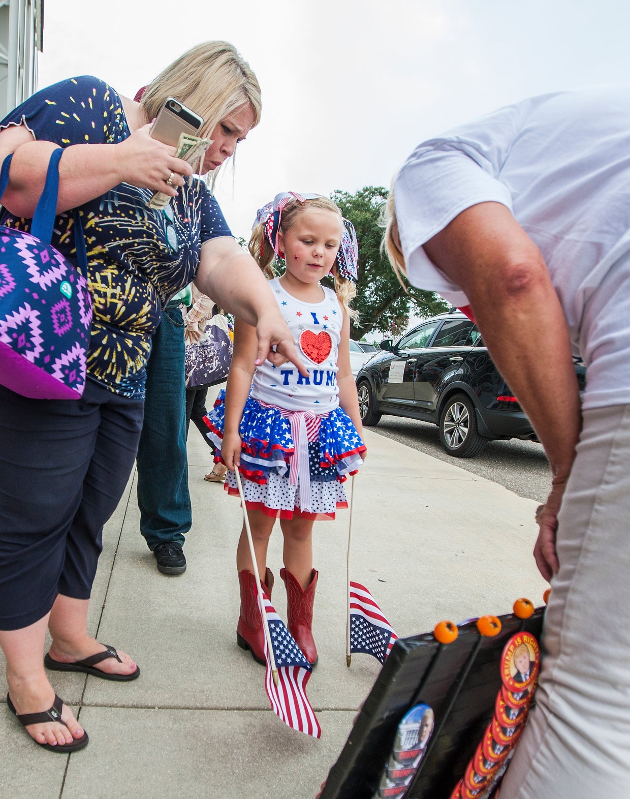 Extreme Donald Trump fans