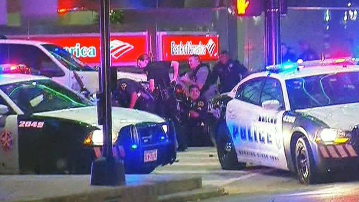 12 officers shot at Dallas protest against police shootings - CBS News