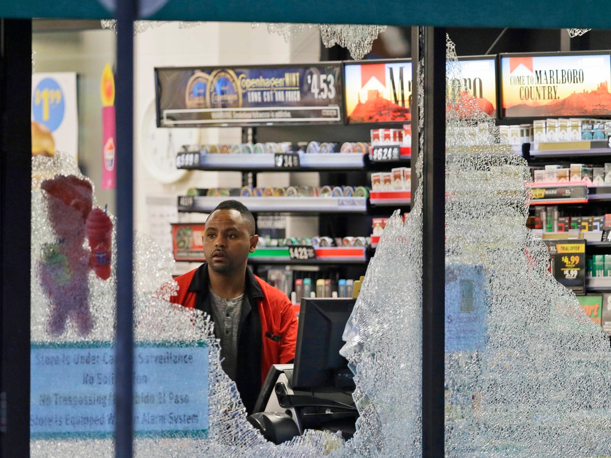 Dallas shooting: Police officers killed in ambush