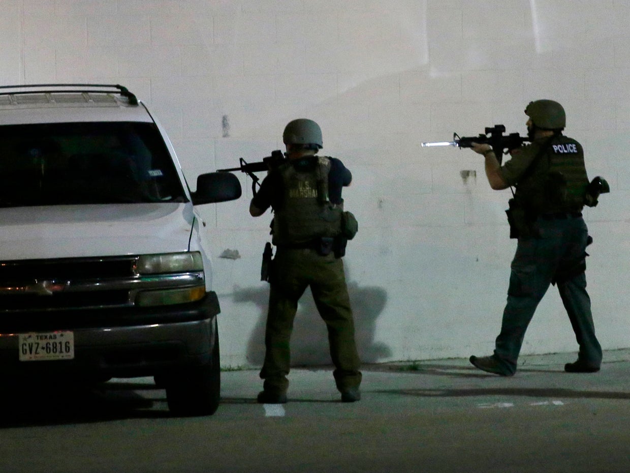 Dallas shooting: Police officers killed in ambush