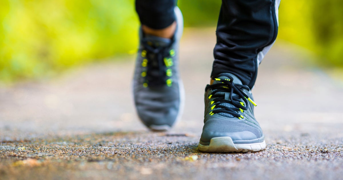 Can you walk your way to better brain health? - CBS News