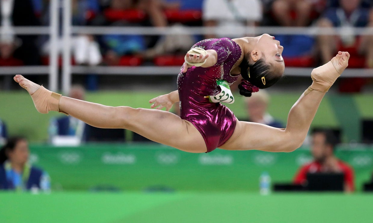 U.S. women gymnasts go for gold