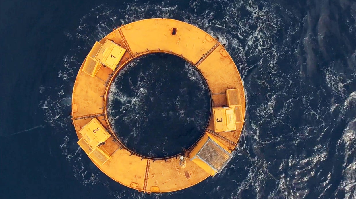 Wave-powered electricity makes U.S. debut in Hawaii - CBS News