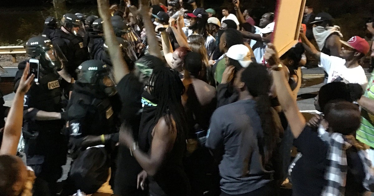 Protests turn violent after fatal police shooting in Charlotte - CBS News