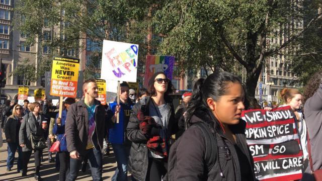 Anti-Trump protests carry on for fourth straight day after election ...