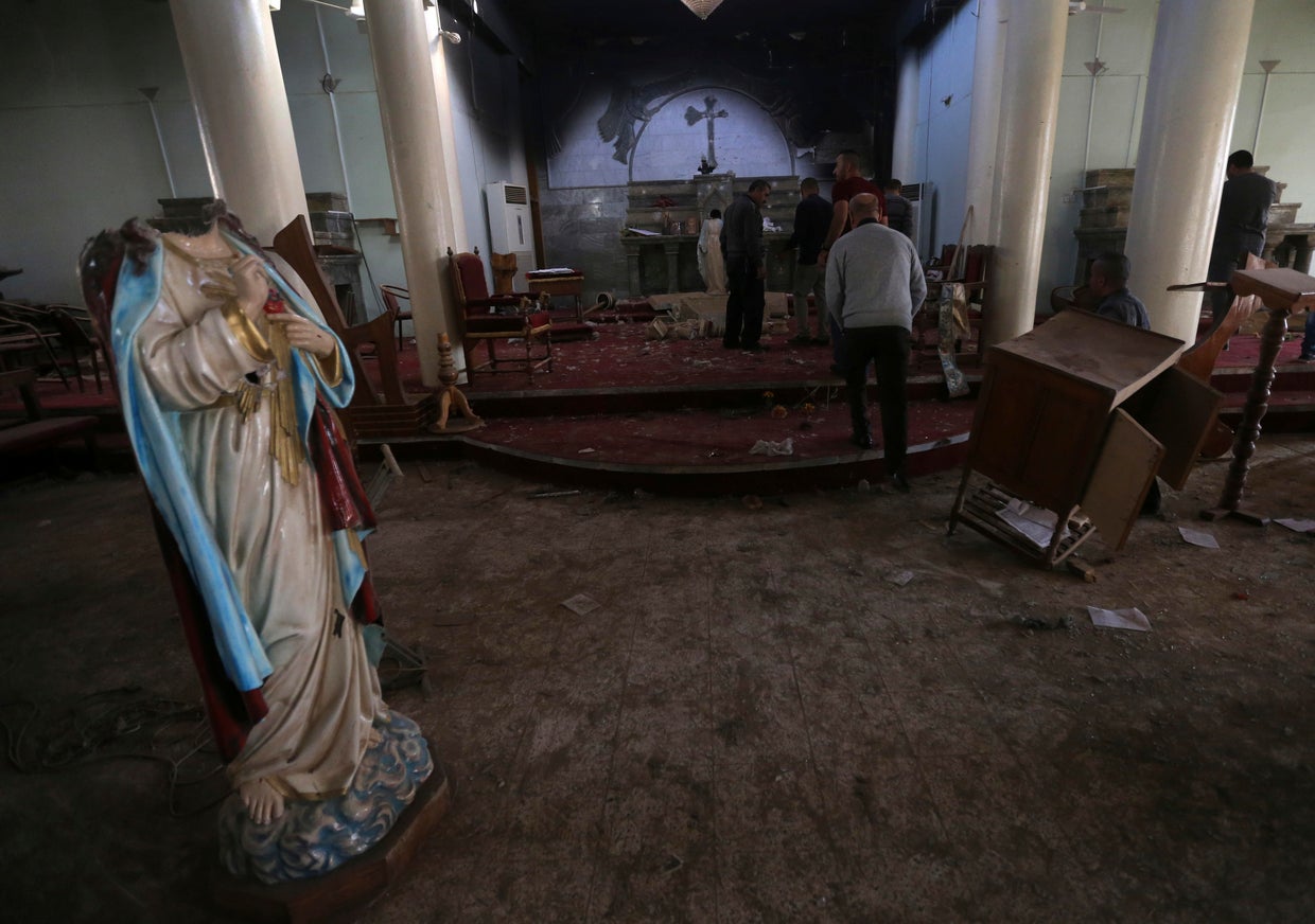 Gasps, tears as group of Iraqi Christians return to ISIS-destroyed ...
