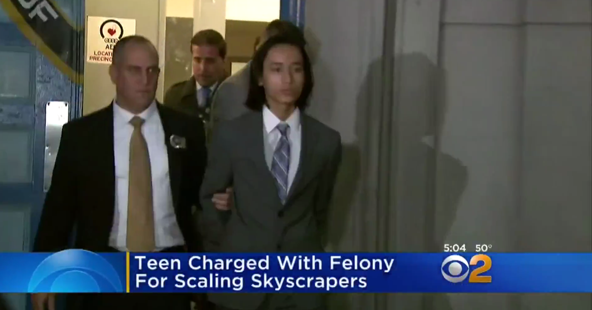 Justin Casquejo charged: Base jumper posted videos scaling NYC skyscrapers - CBS News