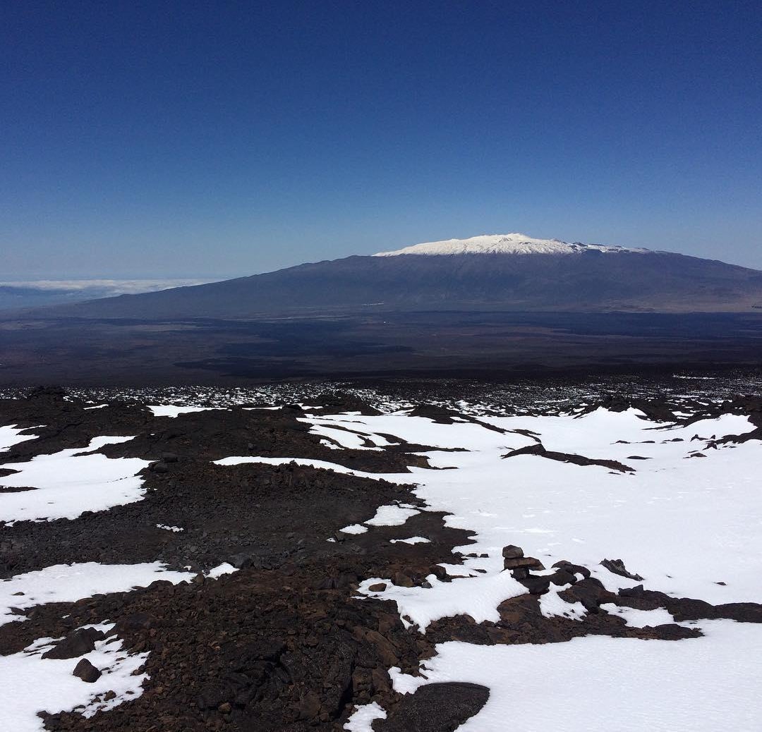 Stunning snow-blanketed Hawaii