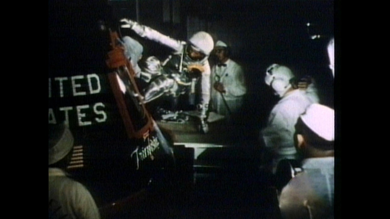 Remembering John Glenn - CBS News