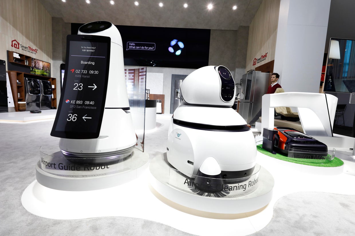 Robots steal the show at CES 2017