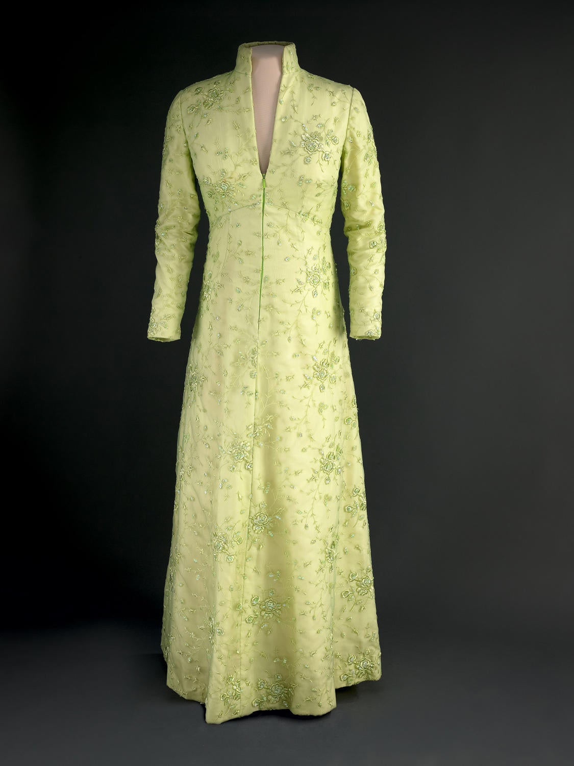 Smithsonian's "First Ladies" collection