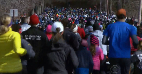 Record number of people sign up for the annual Run for Refugees - CBS News