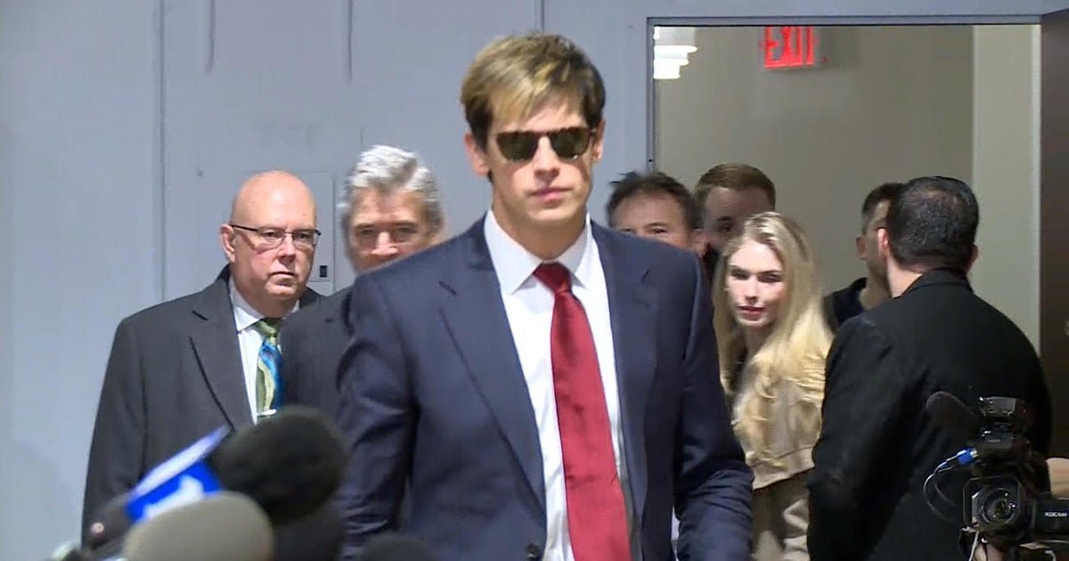 Milo Yiannopoulos finally learns the limits of free expression - CBS News