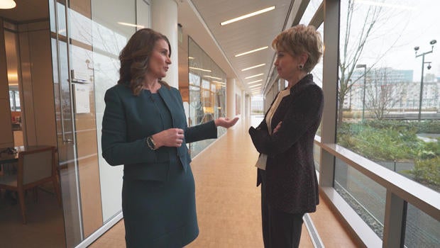 Melinda Gates on making a successful life - CBS News