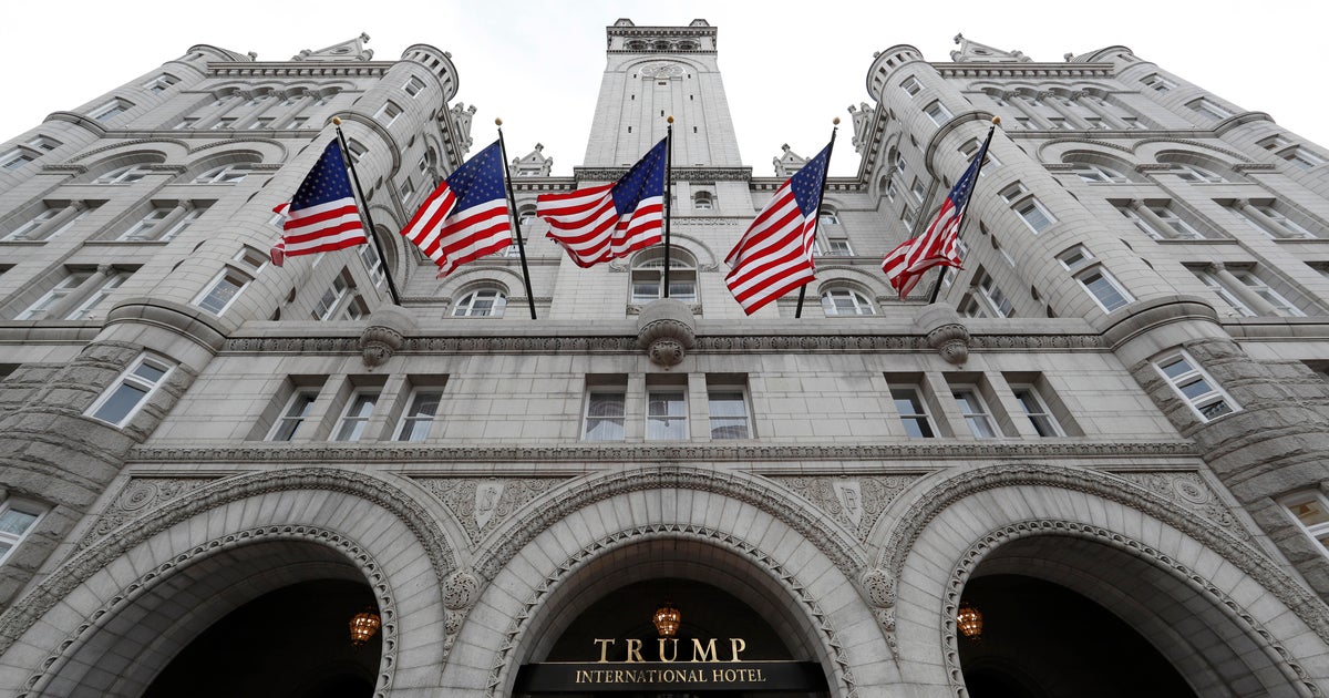 Trump settles lawsuit against celebrity chef - CBS News