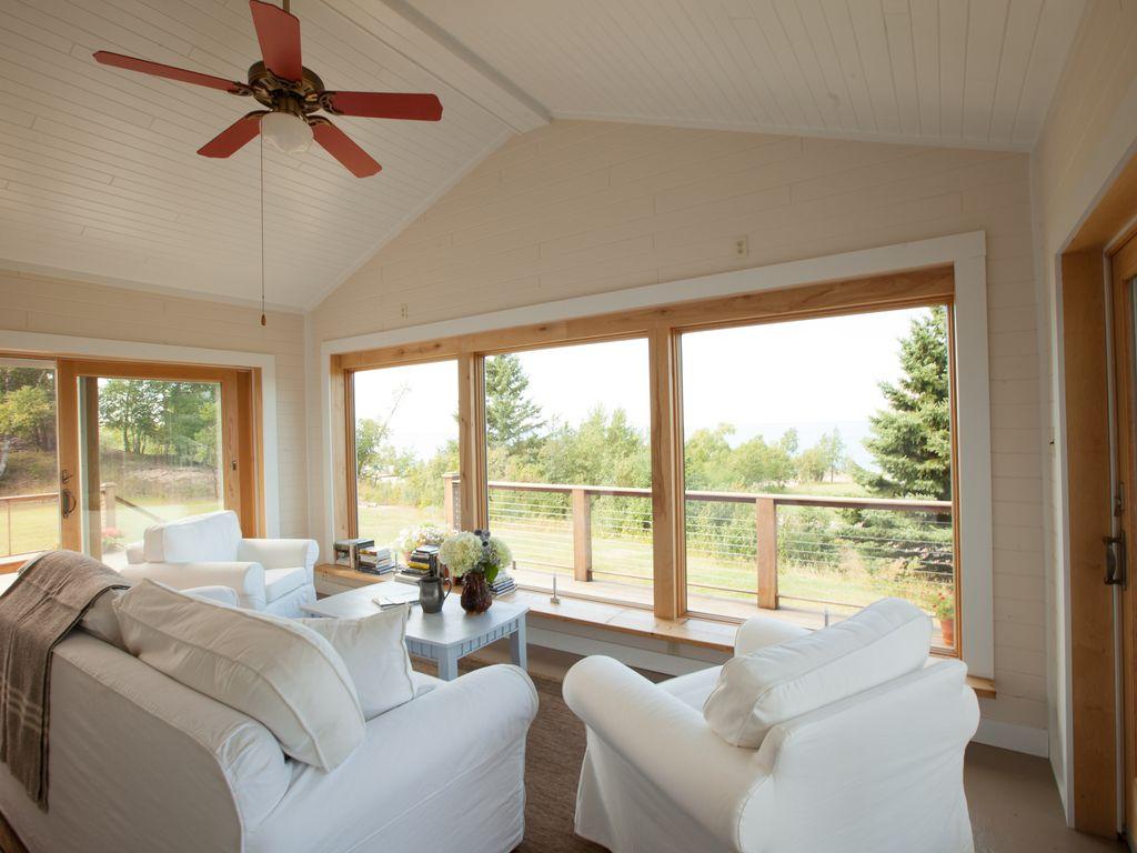 7 lighthouse homes that really shine