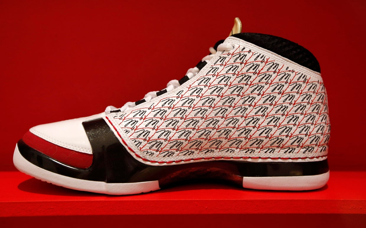 Sneaker resale apps fuel $1 billion industry - CBS News