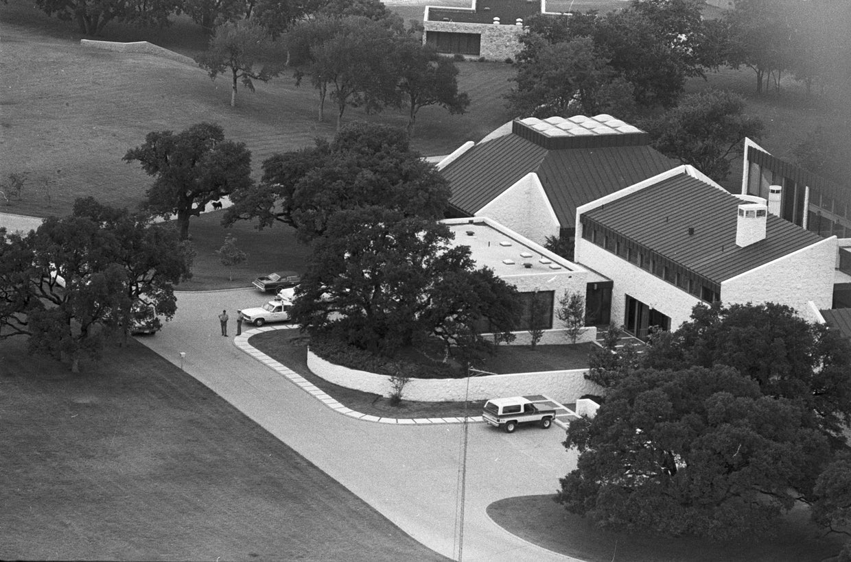 Cullen Davis case: Mansion murders crime scene photos