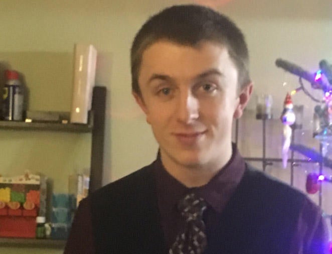 Portland train stabbing: Witness recalls victim's last words - CBS News