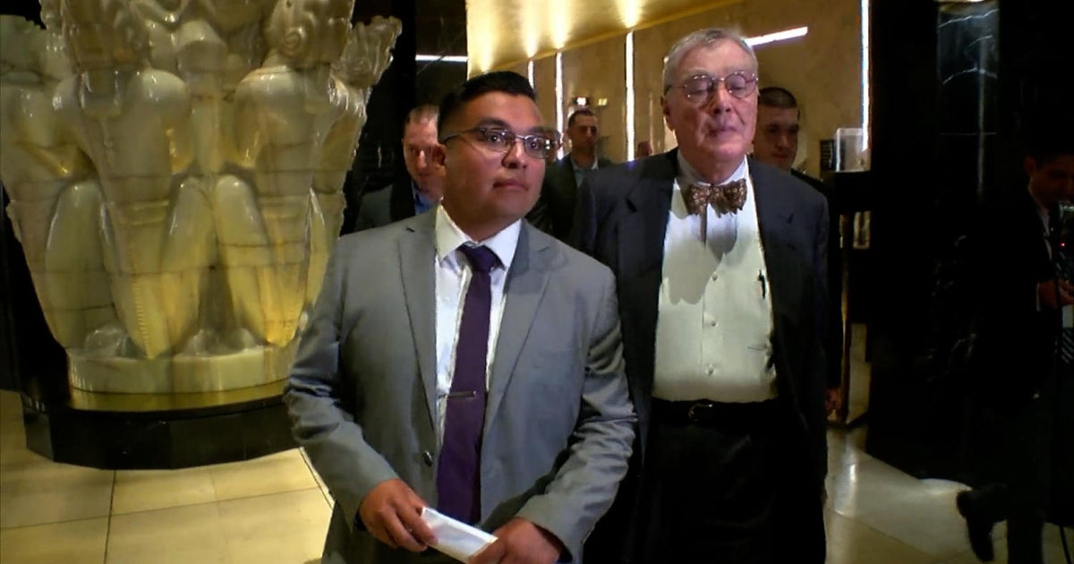 Philando Castile case verdict: Jeronimo Yanez not guilty - CBS News