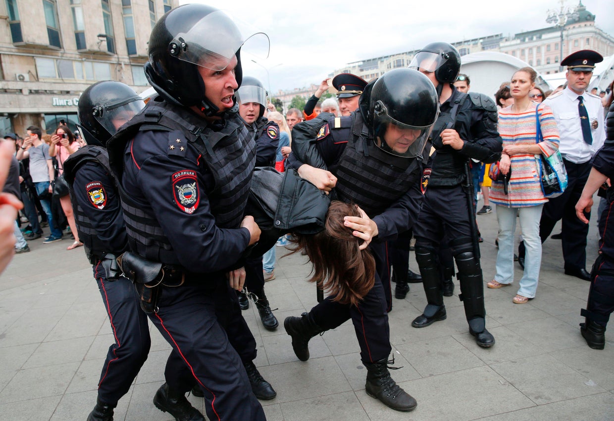 Hundreds arrested in Russia protests