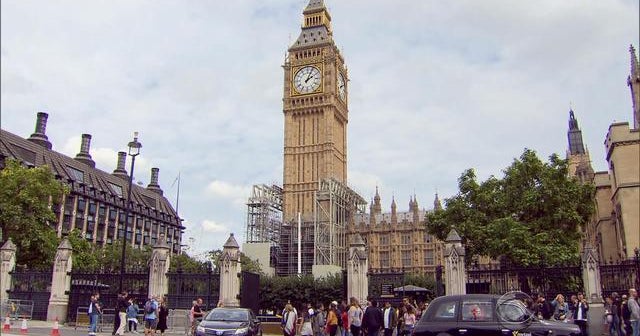Big Ben goes silent for four years starting Monday - CBS News