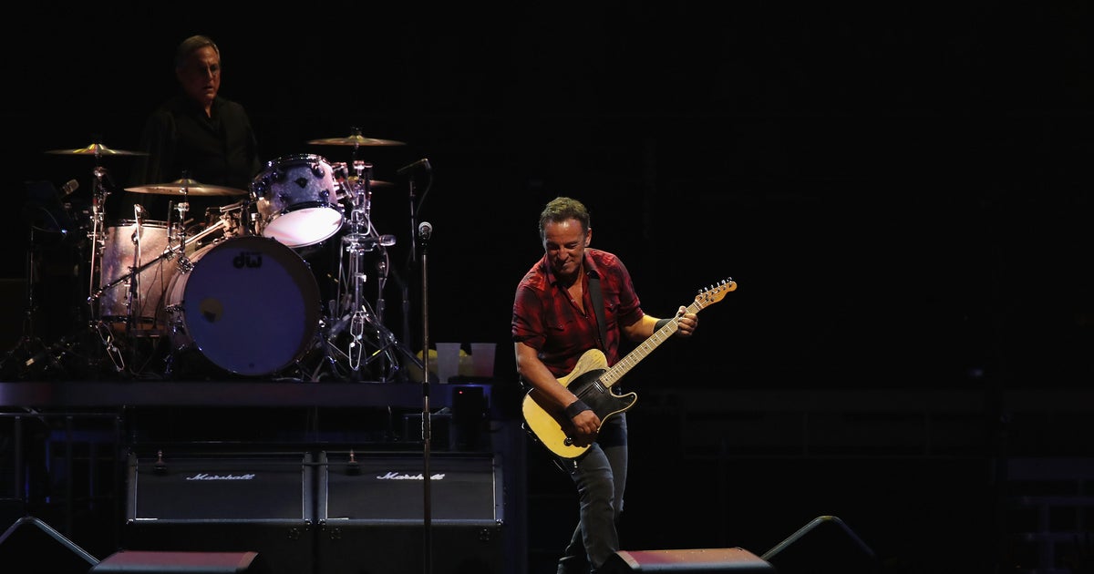 Springsteen on Broadway tickets on StubHub for $10,000. Fans upset ...