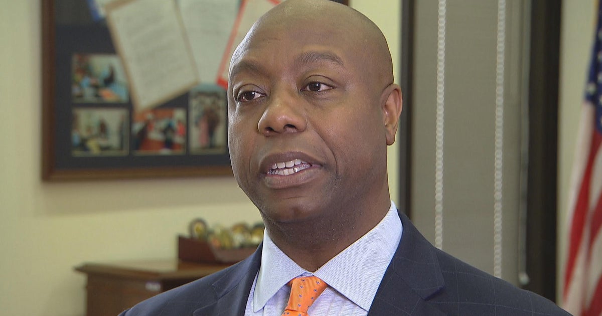 Senate's only black Republican weighs in on NFL controversy - CBS News