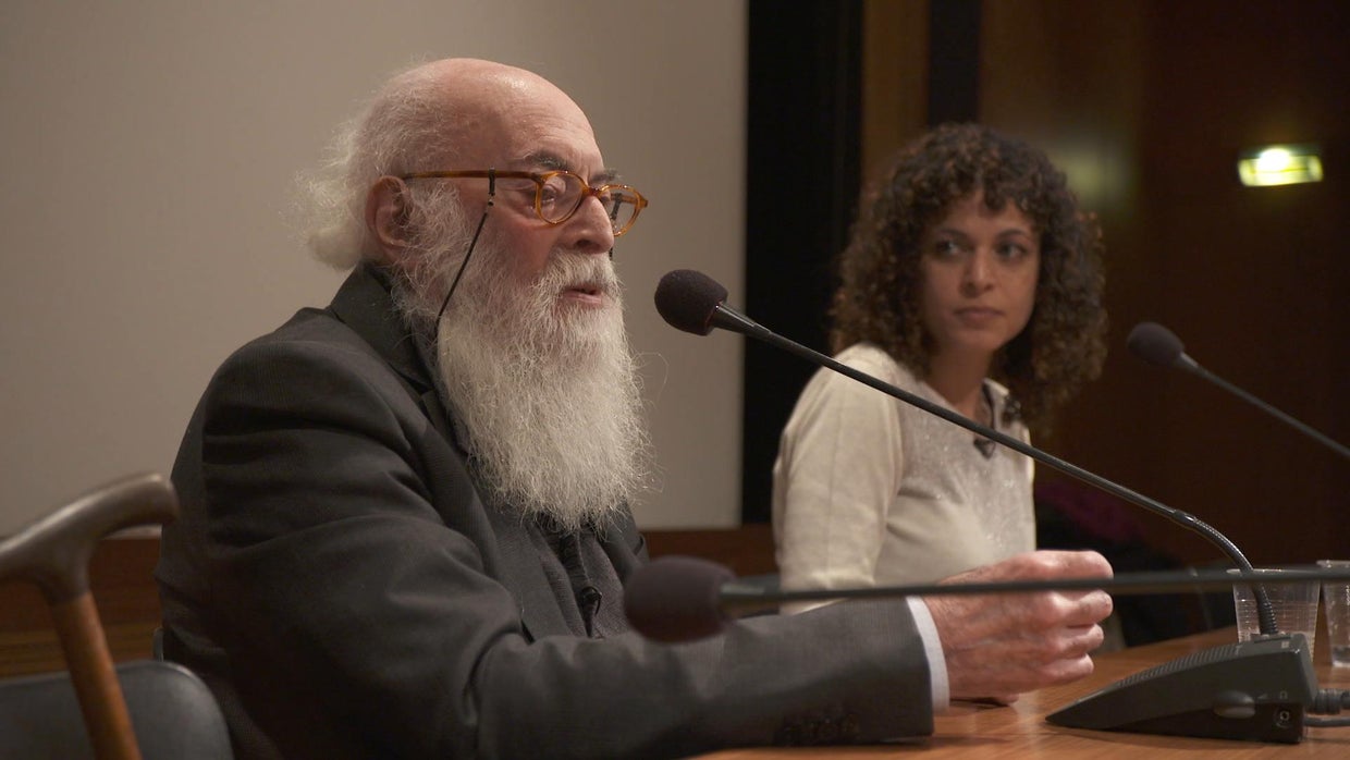 How a WWII-era forger saved lives, one fake document at a time - CBS News