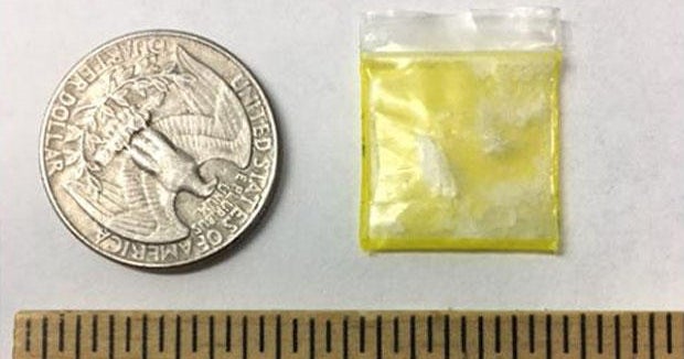 Parent finds meth among child's trick-or-treat candy - CBS News