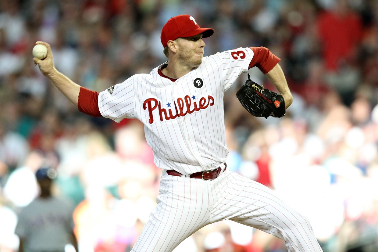 Roy Halladay, former MLB star, killed in plane crash - CBS News