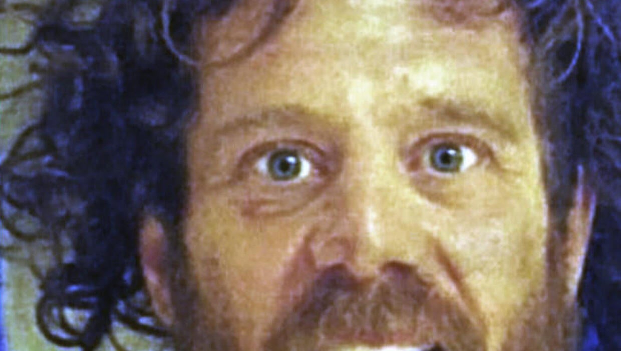 Shooter in deadly California rampage wasn't allowed to have guns - CBS News