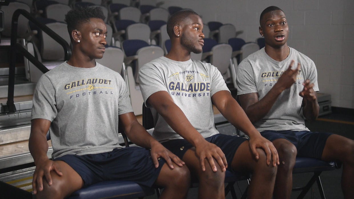 Teamwork transcends the field for "America's deaf team" - CBS News