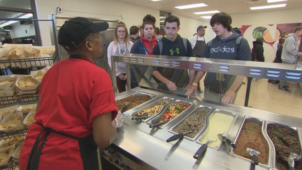 Feeding the need: Expanding school lunch programs - CBS News