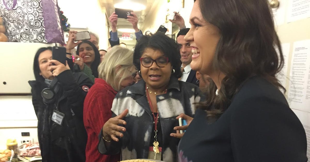 White House press secretary Sarah Sanders ends #PieGate - CBS News