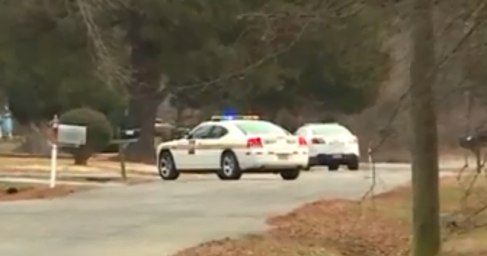 Man Found Dead After Barricading Self In Home Firing At Police Cbs News