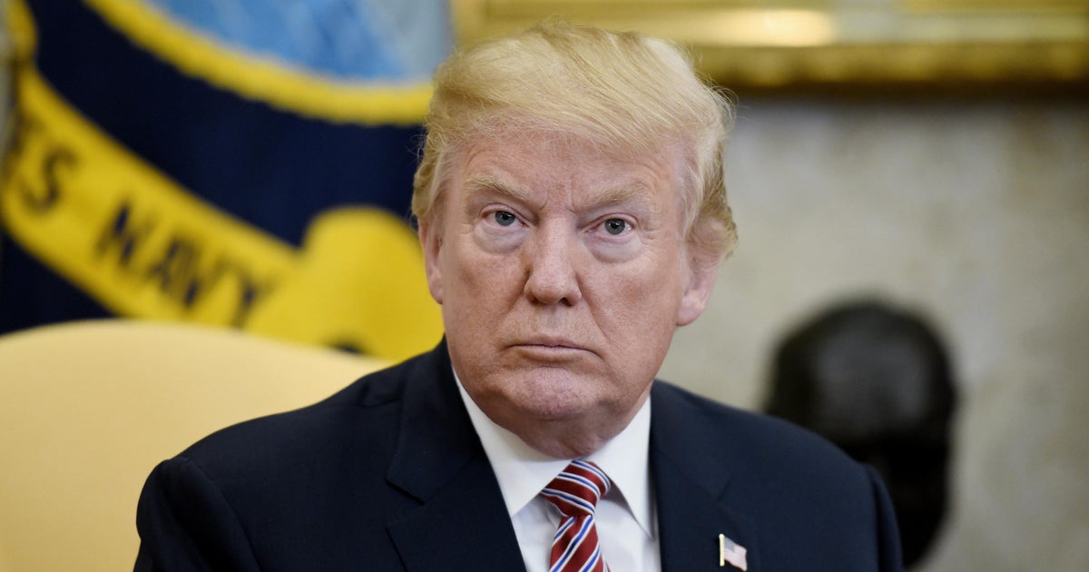Trump tweets about not declassifying "very political" Democratic memo ...