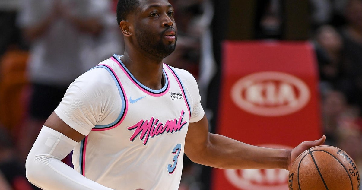 Dwyane Wade dedicates art exhibit to "Parkland 17" shooting victims ...