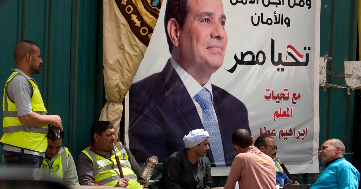 Egypt arrests, expels British reporter ahead of election - CBS News