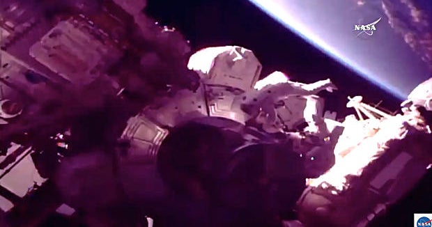 Space station astronauts stage year's fourth spacewalk - CBS News