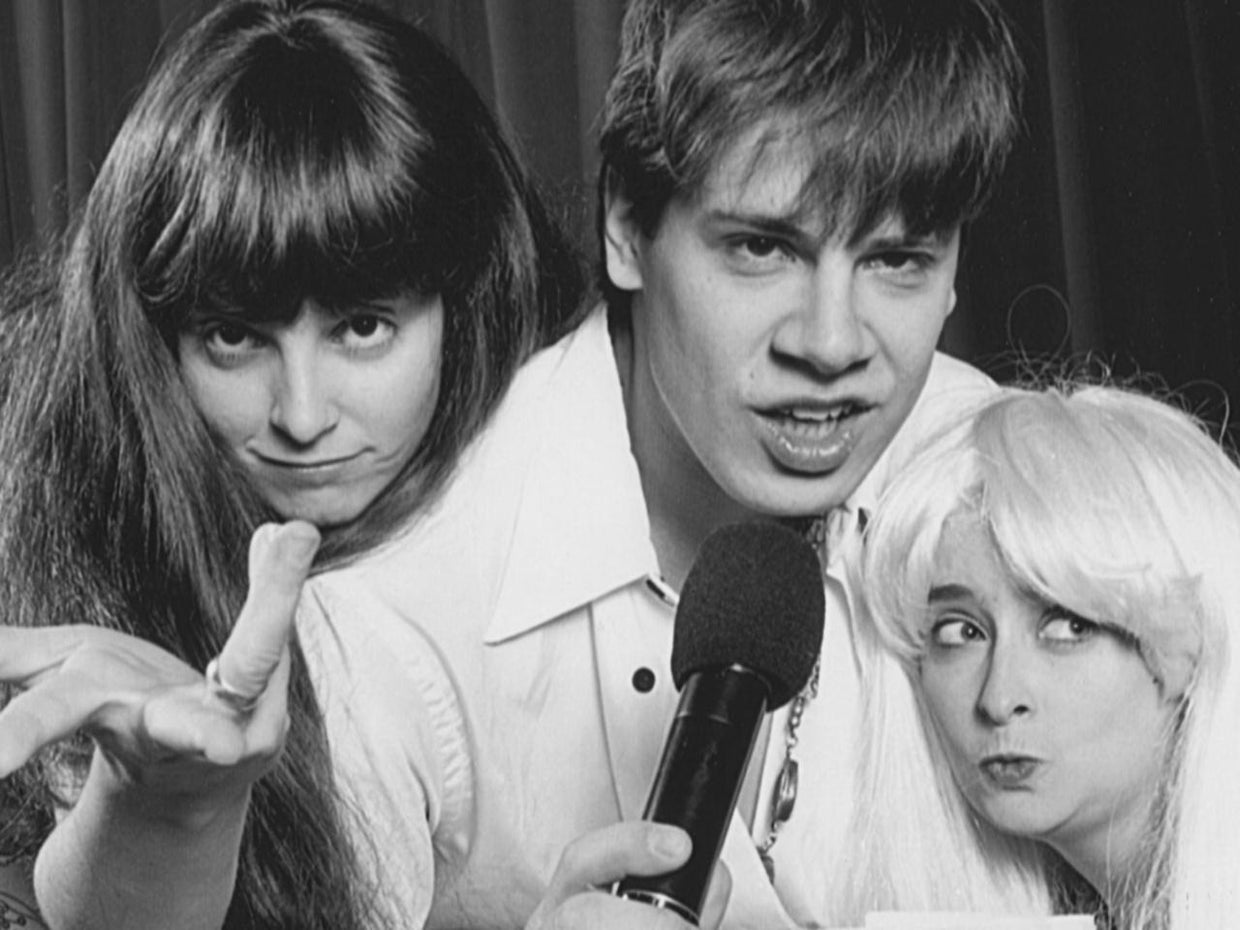 Tina Fey brings her "Mean Girls" to Broadway - CBS News