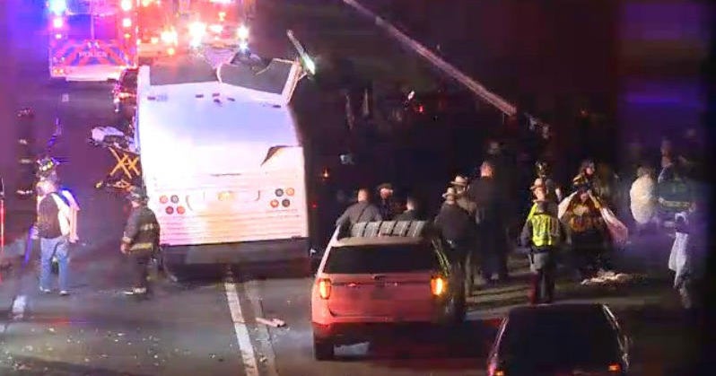 Long Island, NY bus crash: High school students injured when bus ...