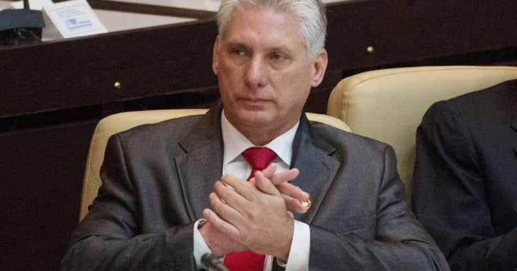 Primeras pistas del futuro de Cuba con su nuevo presidente - CBS News