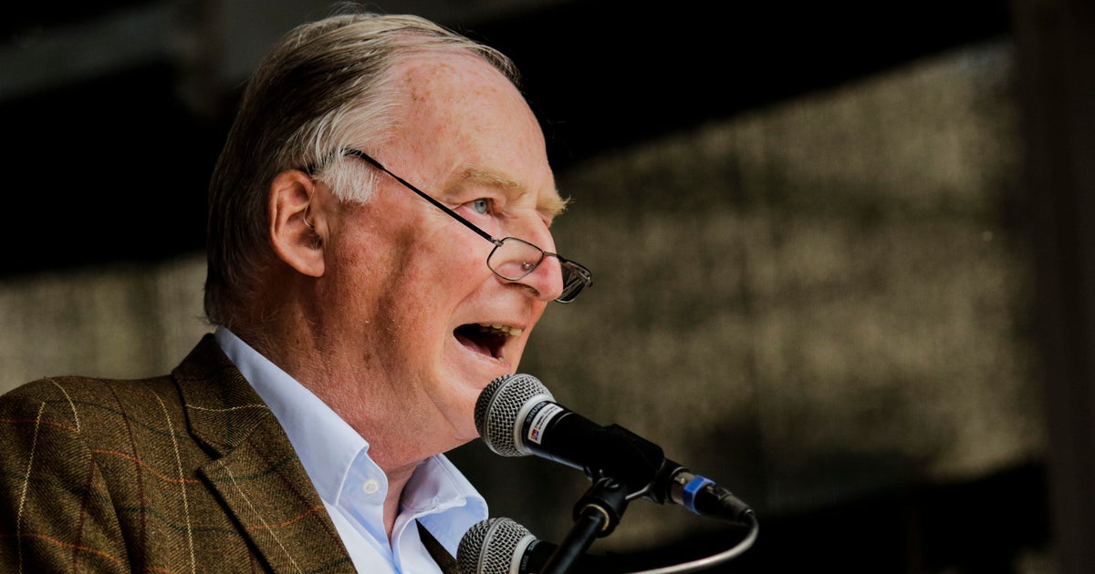 Far-right party leader calls Nazi era a "speck of bird poop" in German ...