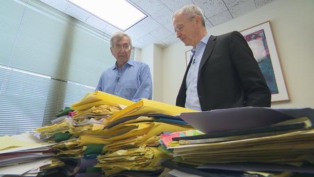 Seymour Hersh: The life of a "Reporter" - CBS News