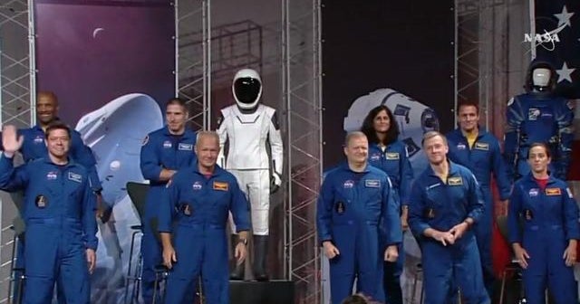 NASA astronauts to fly commercial spacecraft starting in 2019 - CBS News