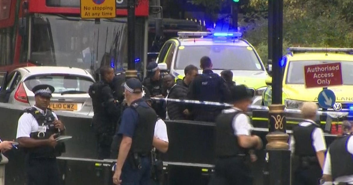 London attack: Police suspect terrorism as car crashes into U.K ...