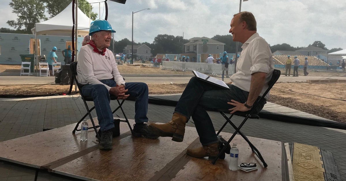 Jimmy Carter hails John McCain's "commitment to the truth" - CBS News